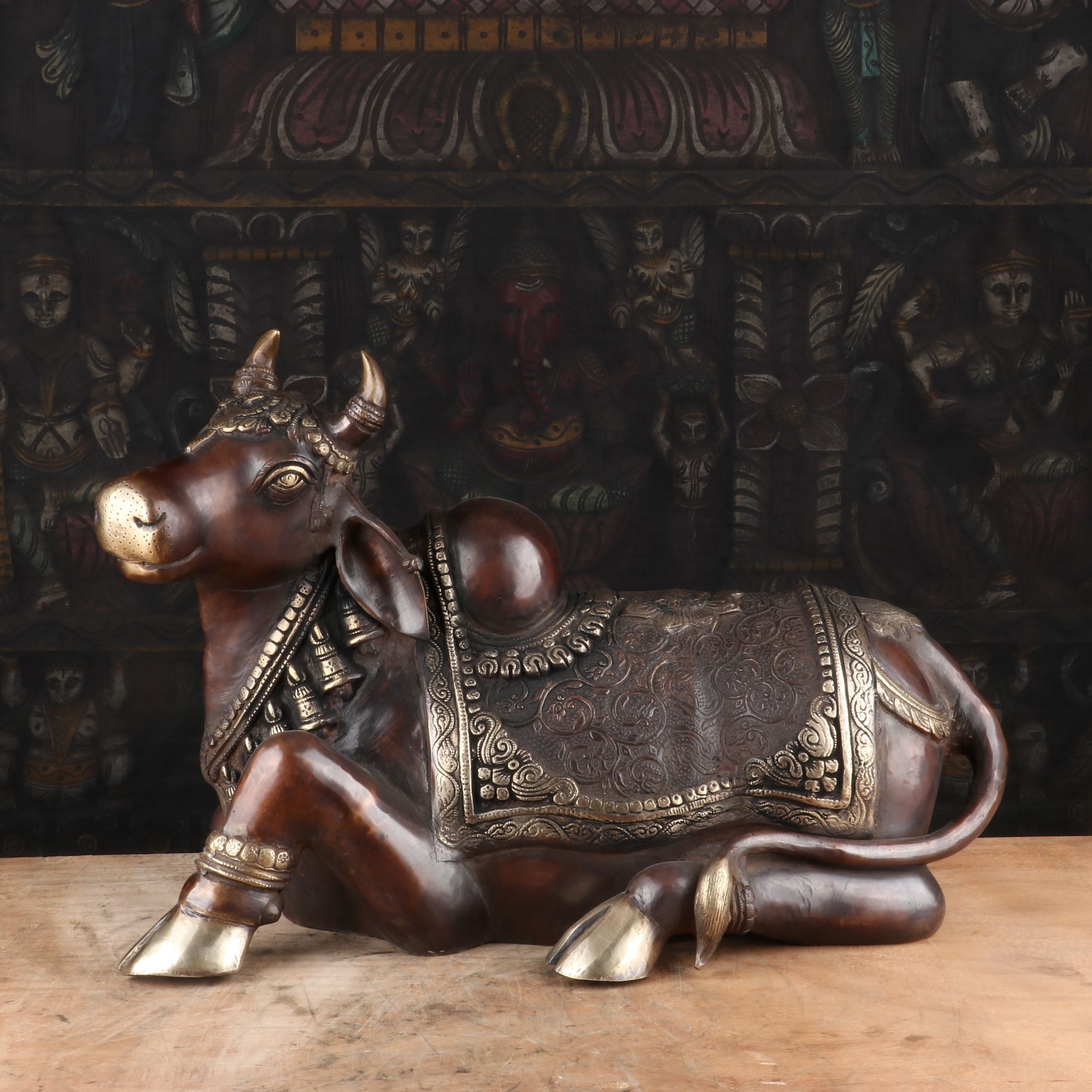 Brass Nandi Statue Vintage Brown Finished Idol For Decor 14" – StatueStudio